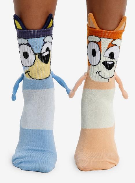 Bluey & Bingo Magnetic Arms Mismatch Crew Socks | Hot Topic