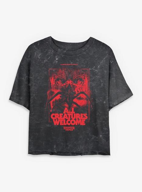 Stranger Things All Creatures Welcome Girls Mineral Wash Crop T-Shirt ...