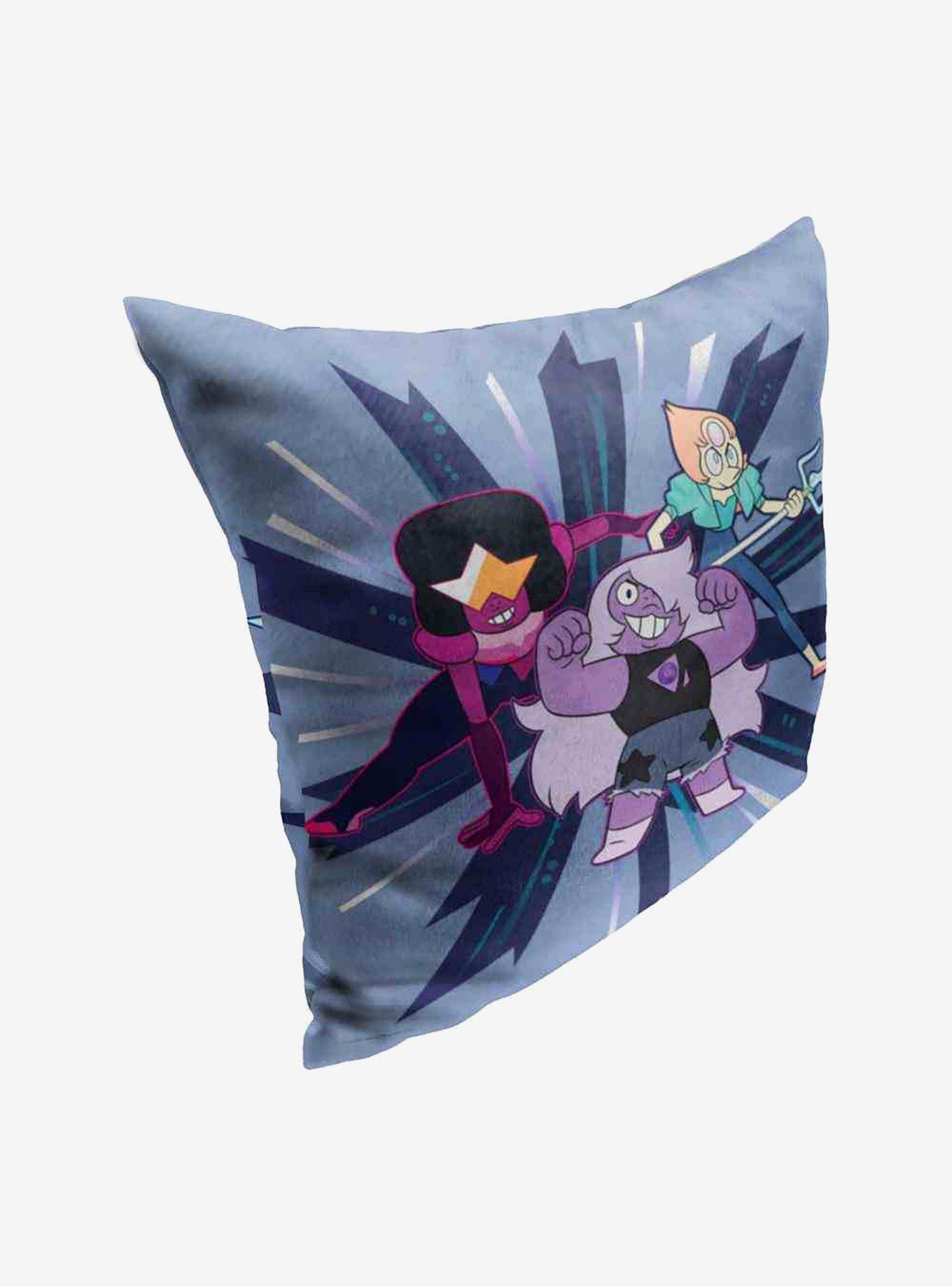 Steven Universe Awkward Hug Throw Pillow | Hot Topic