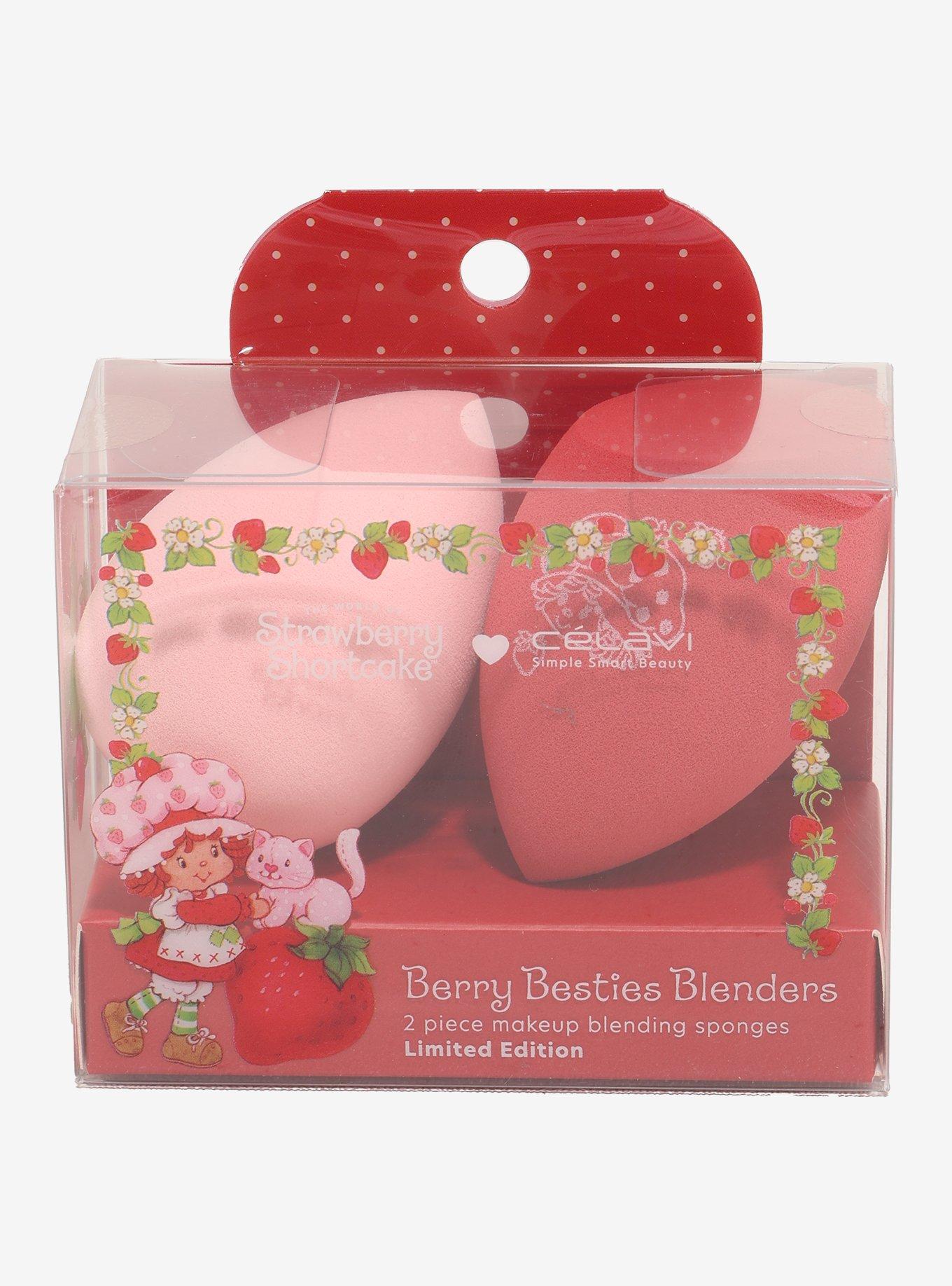 Célavi Strawberry Shortcake Makeup Sponge Set | Hot Topic
