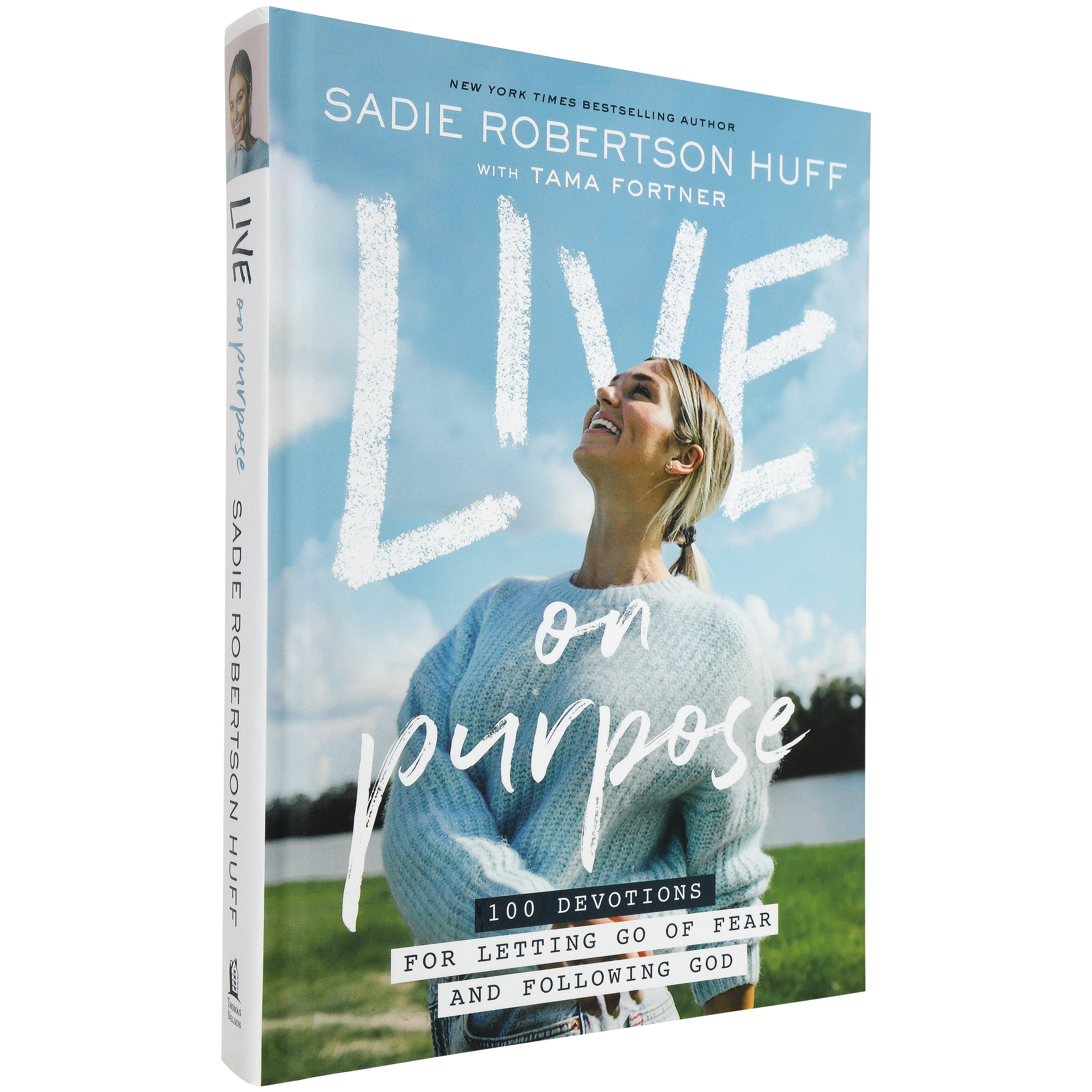 Live on Purpose, by Sadie Robertson Huff & Beth Clark | Mardel | 3904786