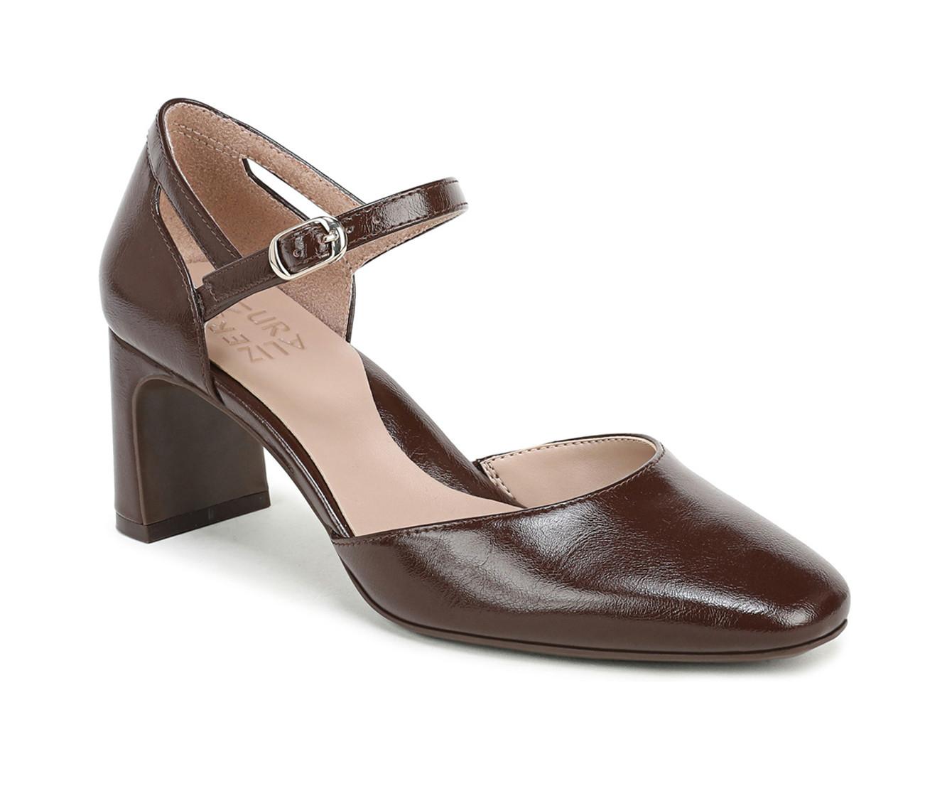 Women's Naturalizer Yasmin Pumps | Shoe Carnival