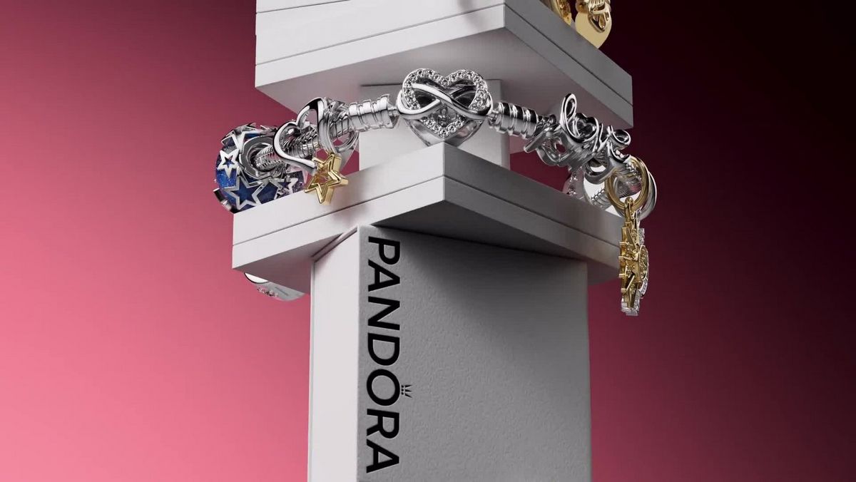 Jewellery for Women | Charms, Bracelets, Necklaces & Rings | Pandora IE