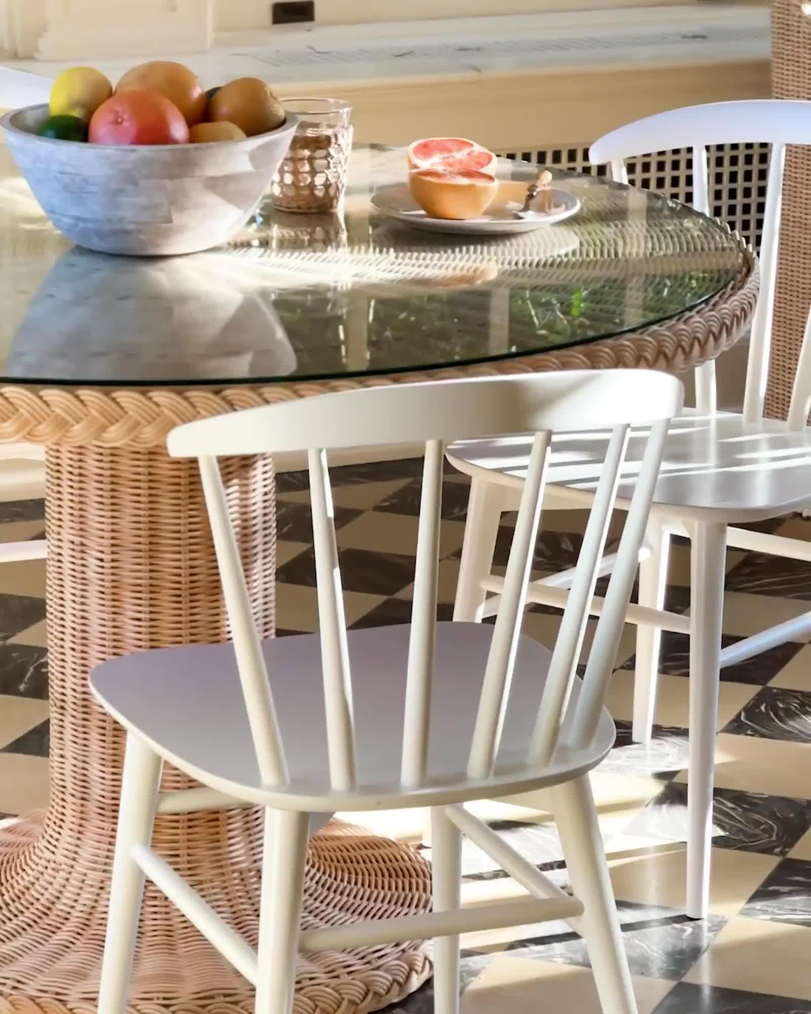 Carter dining chair in white